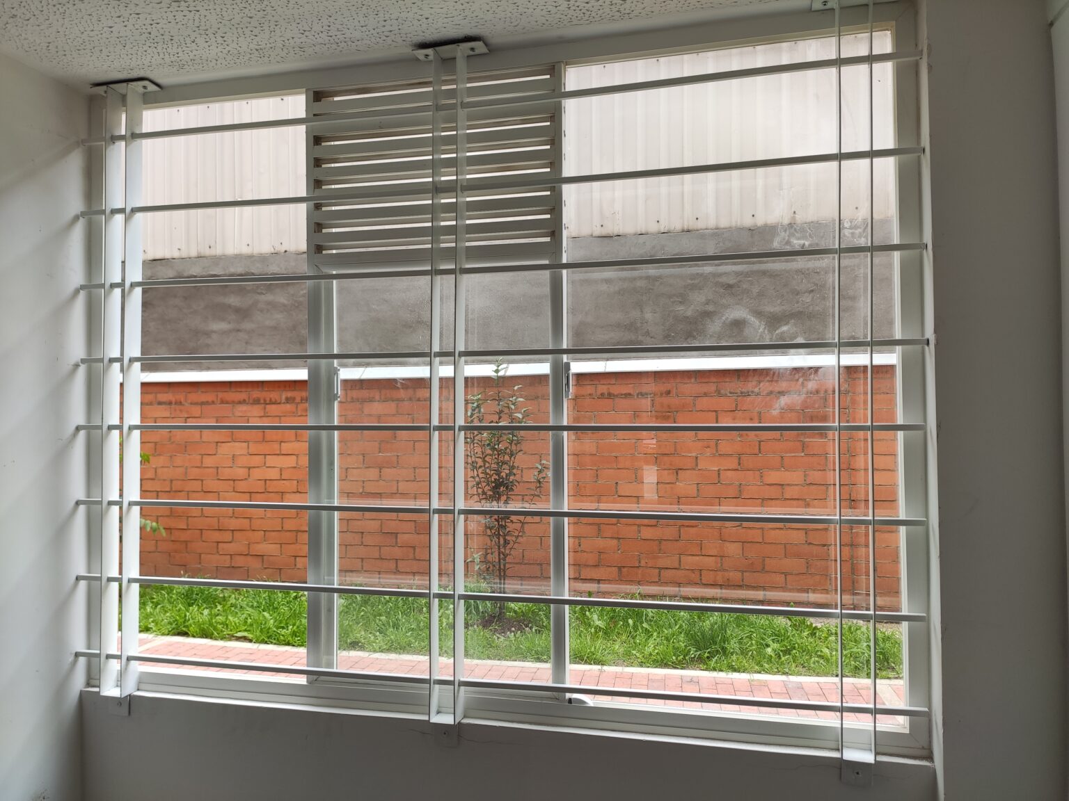 Reja Plegable Normandía | Comando Construcciones